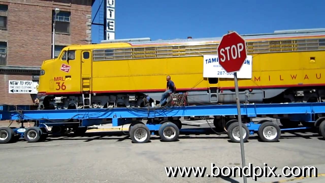 Milwaukee Road E-9 Engine 36A moves through the streets of Deer Lodge, MT - YouTube