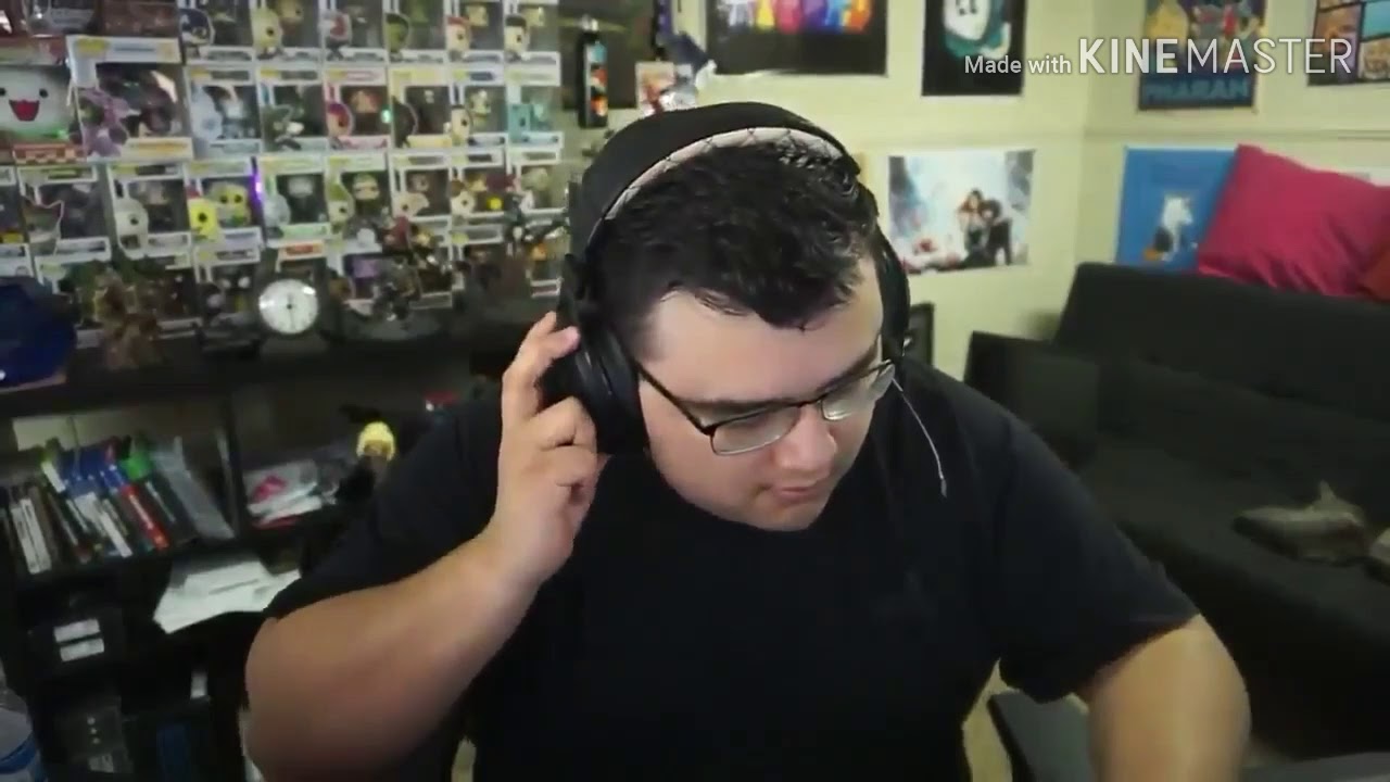 😱El ded esta escuchando música electrónica 😱 - YouTube