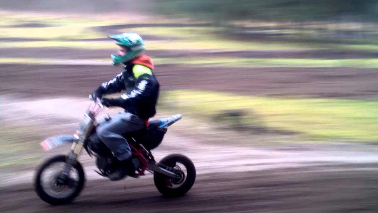 Stomp Z2-140R - Stomp 160 KZR - YouTube