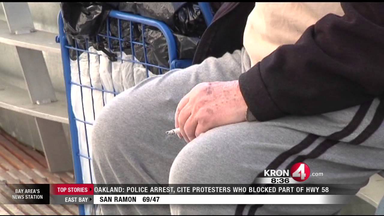 People Behaving Badly: Holiday Shopping Tips - YouTube
