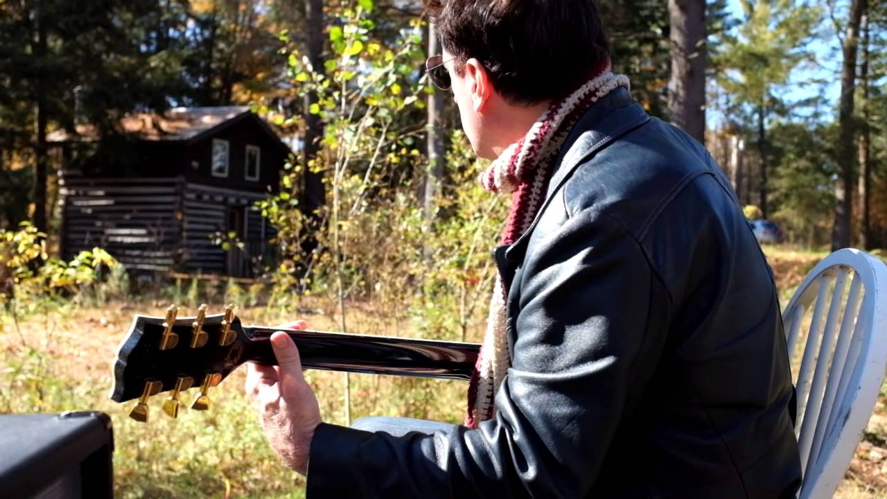 Pigtronix Quantum Time Modulator feat. David Barrett - YouTube