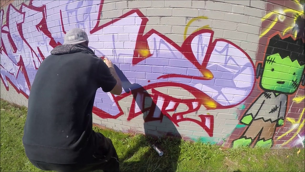 Graffiti - Ghost EA - UFO! - YouTube