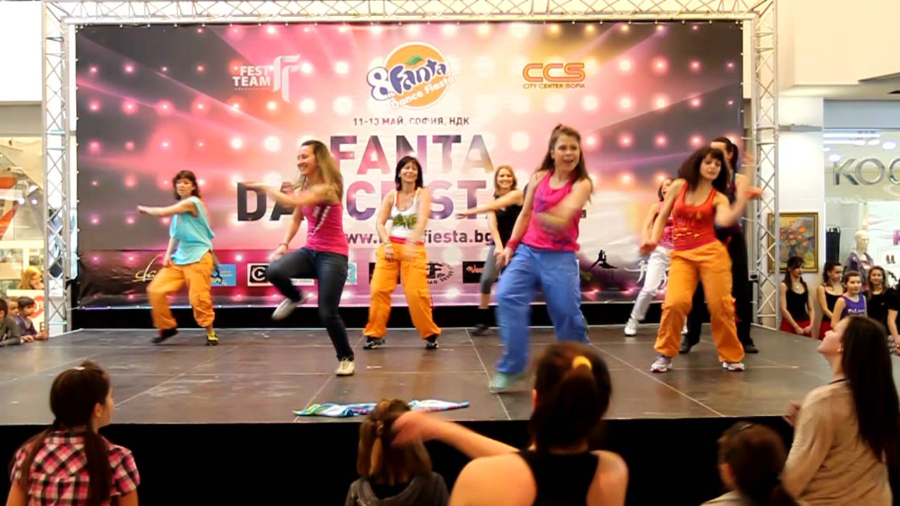 Lubka Fit & Fun, Fanta Dance Stage - YouTube