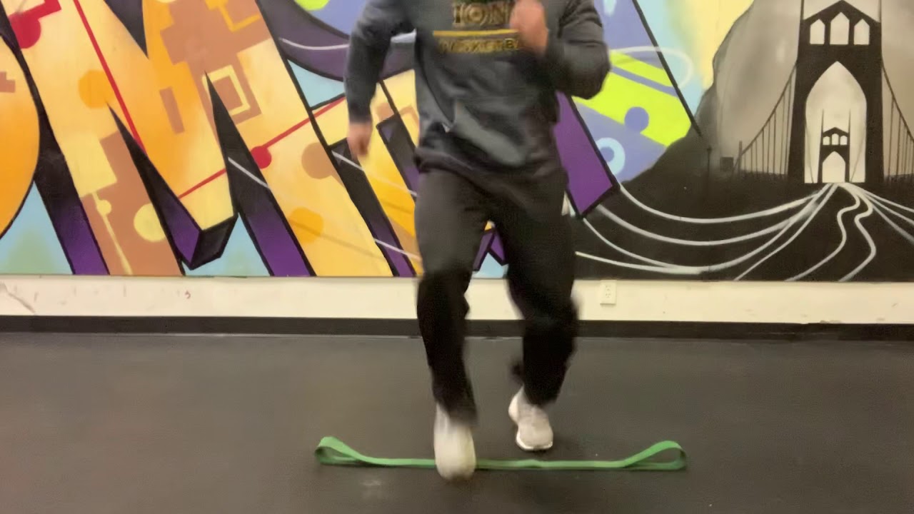 Line Foot Speed: Two Foot Run - YouTube