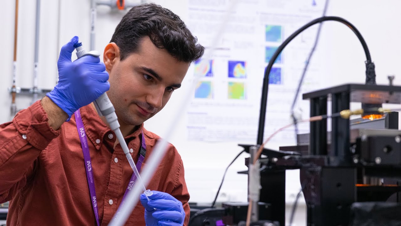 Nanoscale analysis with DNA-graphene origami - YouTube