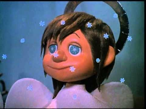 Christmas classics: The story of the first Christmas snow. - YouTube