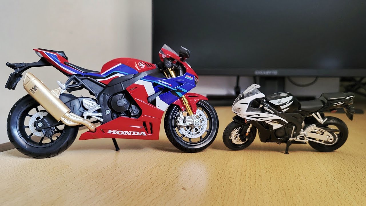 Honda CBR 1000rr (2006) vs Honda CBR 1000rr-r Fireblade Scale Scale ...