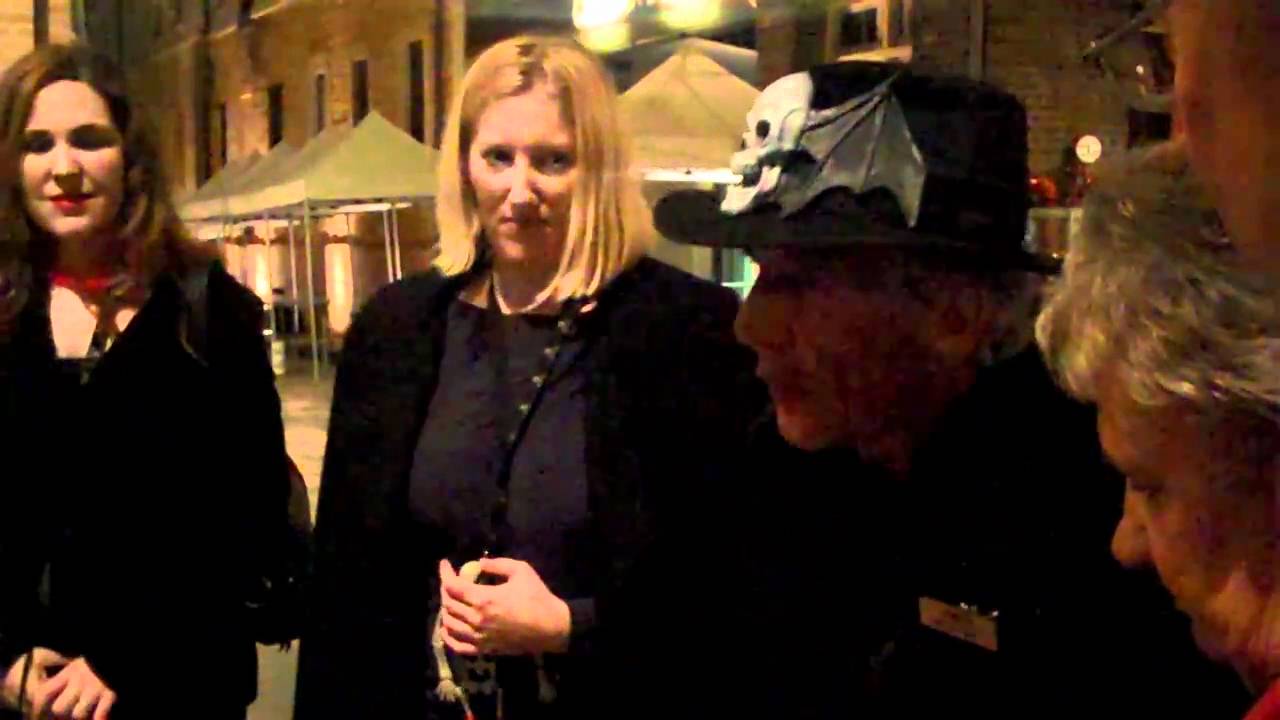 Girl with No Legs on Sydney Ghost Tour - YouTube