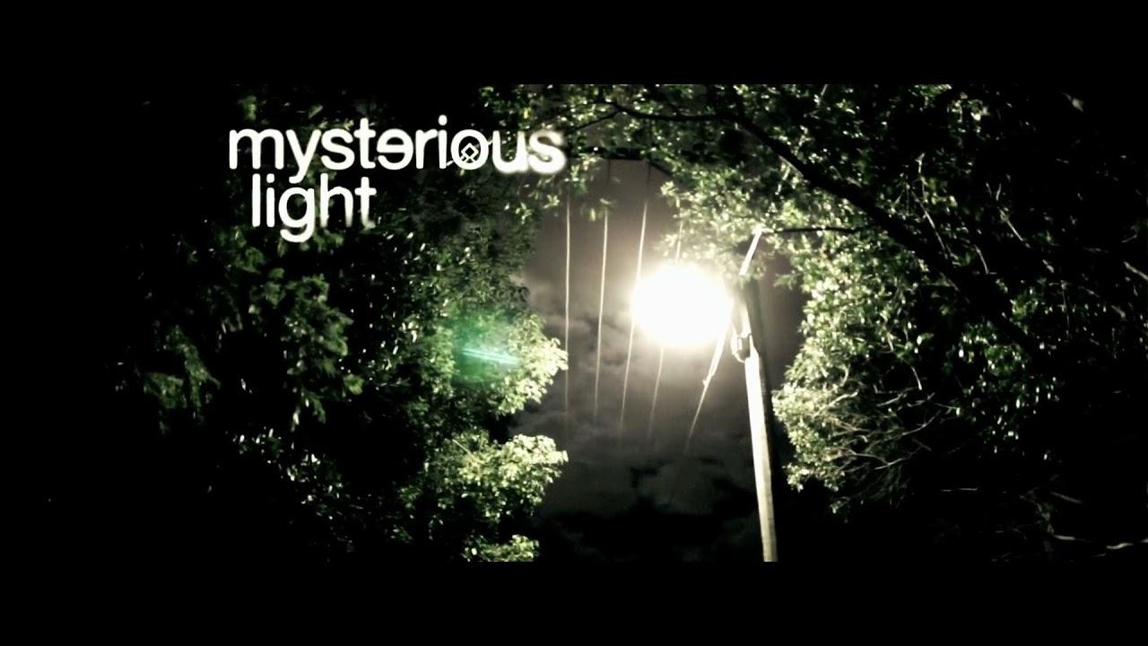 Lightning Entertainment / Mysterious Light / Screen Australia (The Reef ...