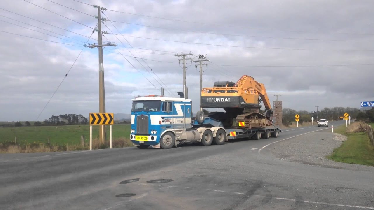 Logging NZ - YouTube