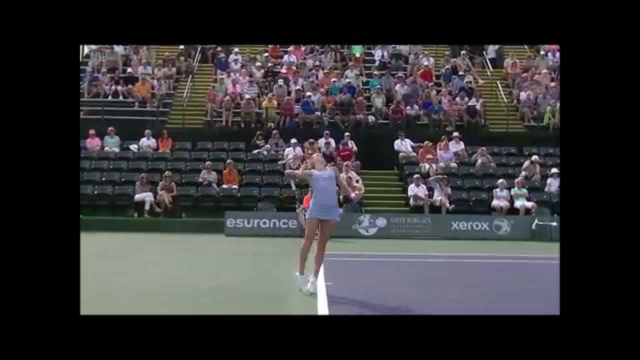 Camila Giorgi playing against Flavia Pennetta at Indian Wells, 2014 ...