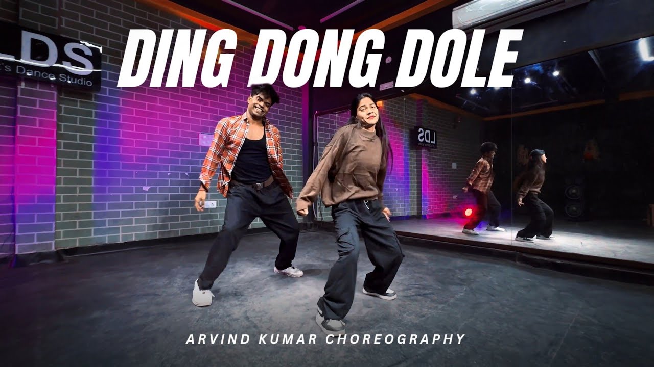 Ding Dong Dole Song | Dance Video || Tushar Kapoor & Esha Deol - YouTube