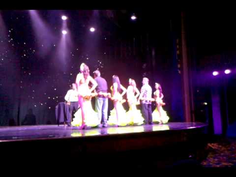 Robert Delia: Hips Don't Lie - YouTube