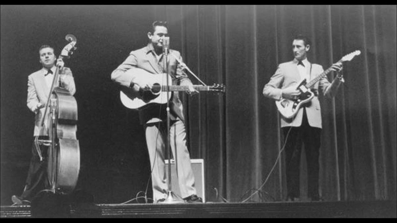 1955 - Johnny Cash & The Tennessee Two - Hey Porter (Stereo) - YouTube