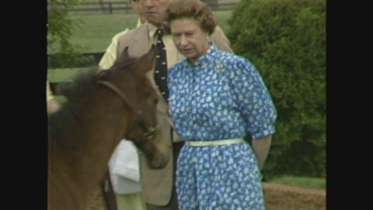 Looking back at the times Queen Elizabeth II visited Kentucky - YouTube