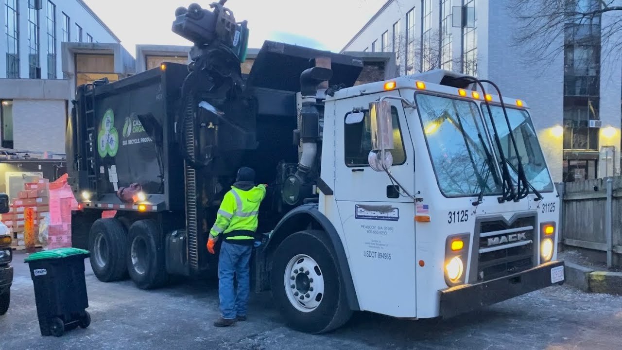 Casella Organics Mack LEU Labrie Pendpac Alleygator Garbage Truck - YouTube
