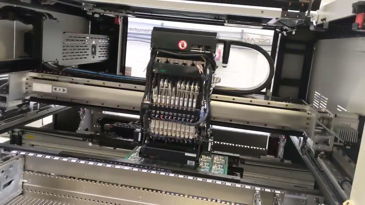 Hanwha DECAN S1 SMT Pick and Place Machine Production simulation. (Dry ...
