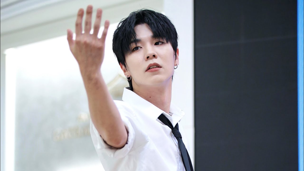 240920 1부 PATTERN (패턴) 'MALIBU' KOON focus @Aeon Laketown Kaze [직캠 4K] - YouTube