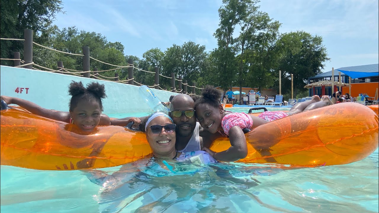 HAWAIIAN FALLS in WACO TEXAS! - YouTube