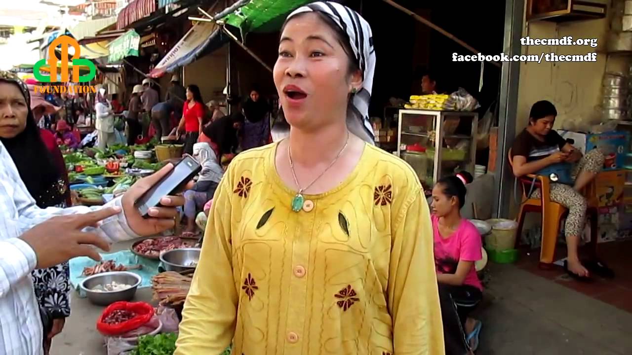 Cambodian Muslims in Km 7 Market, Chrang Chomres, Phnom Penh - YouTube