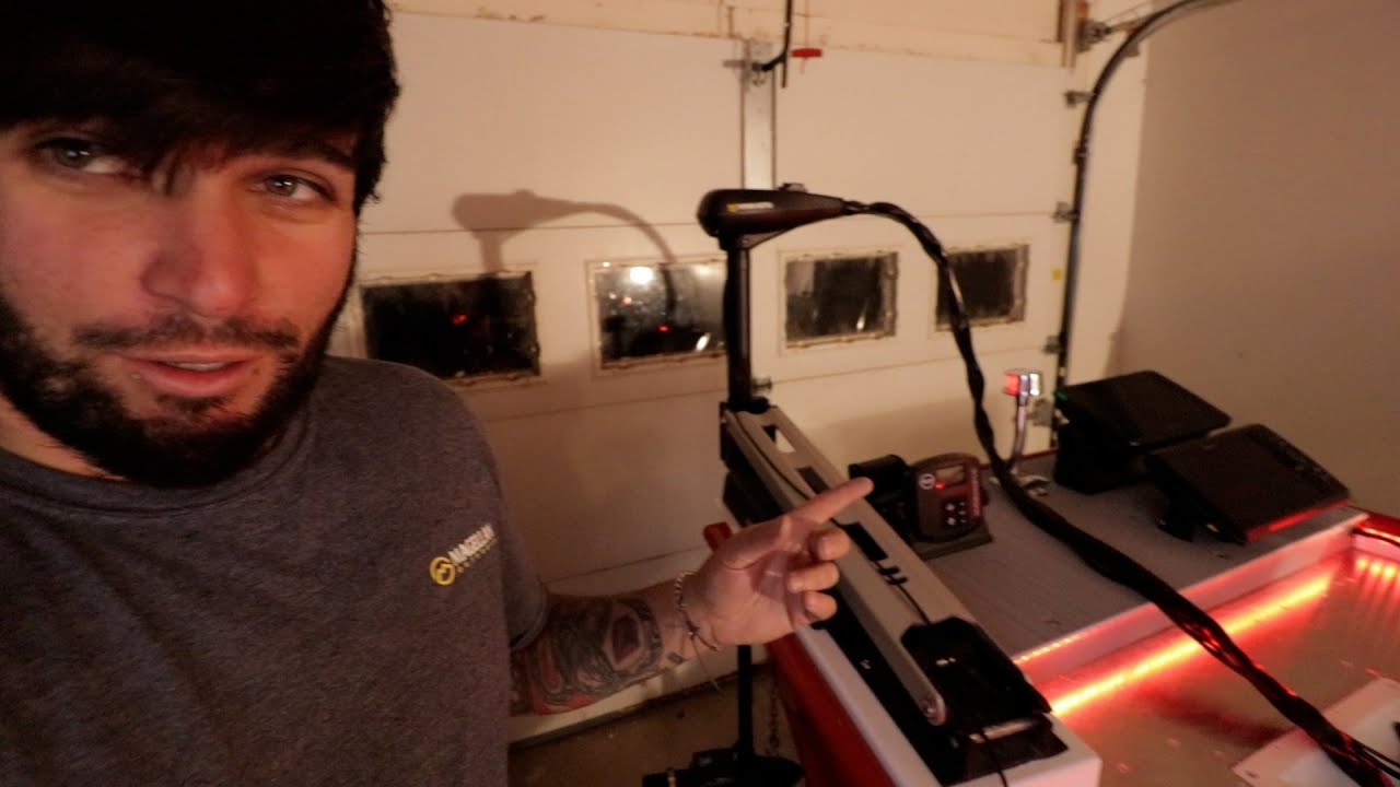 Installing GARMIN PANOPTICS LIVE SCOPE ON JON BOAT To BASS BOAT ...