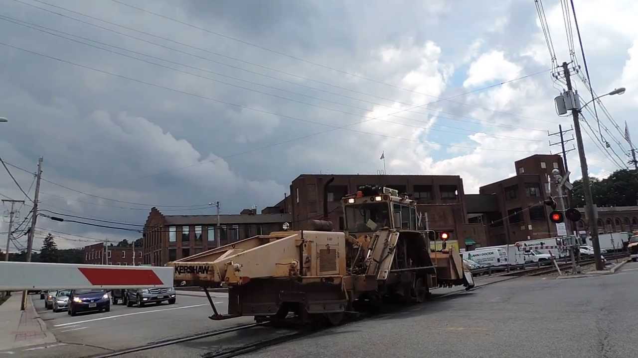 NYS&W MOW vehicle passes through Butler, NJ - YouTube