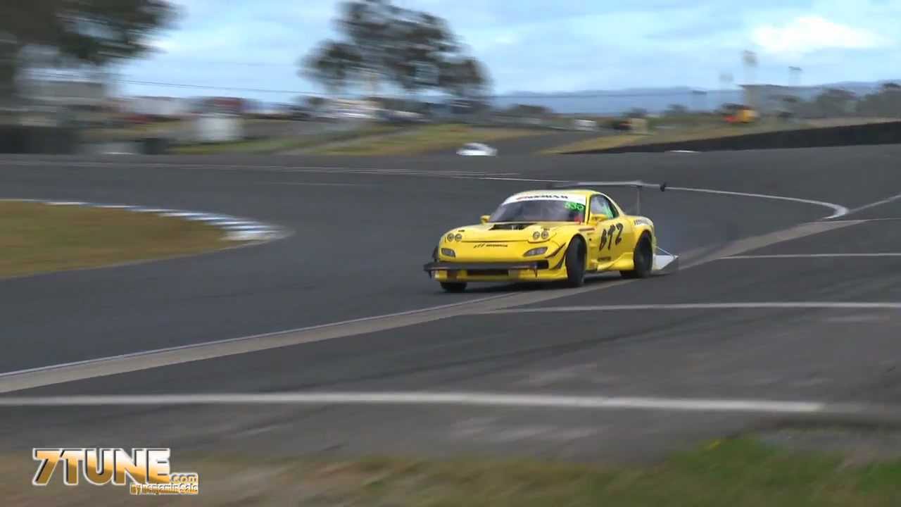 V8 powered FD RX-7 at WTAC 2012 - YouTube