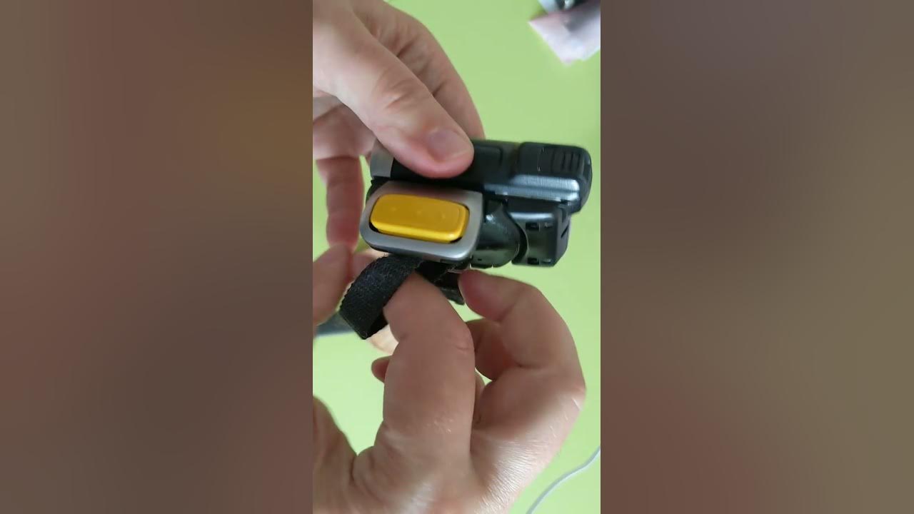 сканер палец Zebra RS6000 - YouTube