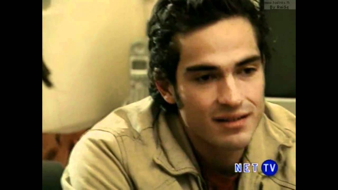 Rebelde - Miguel engaña a Mia HD - YouTube