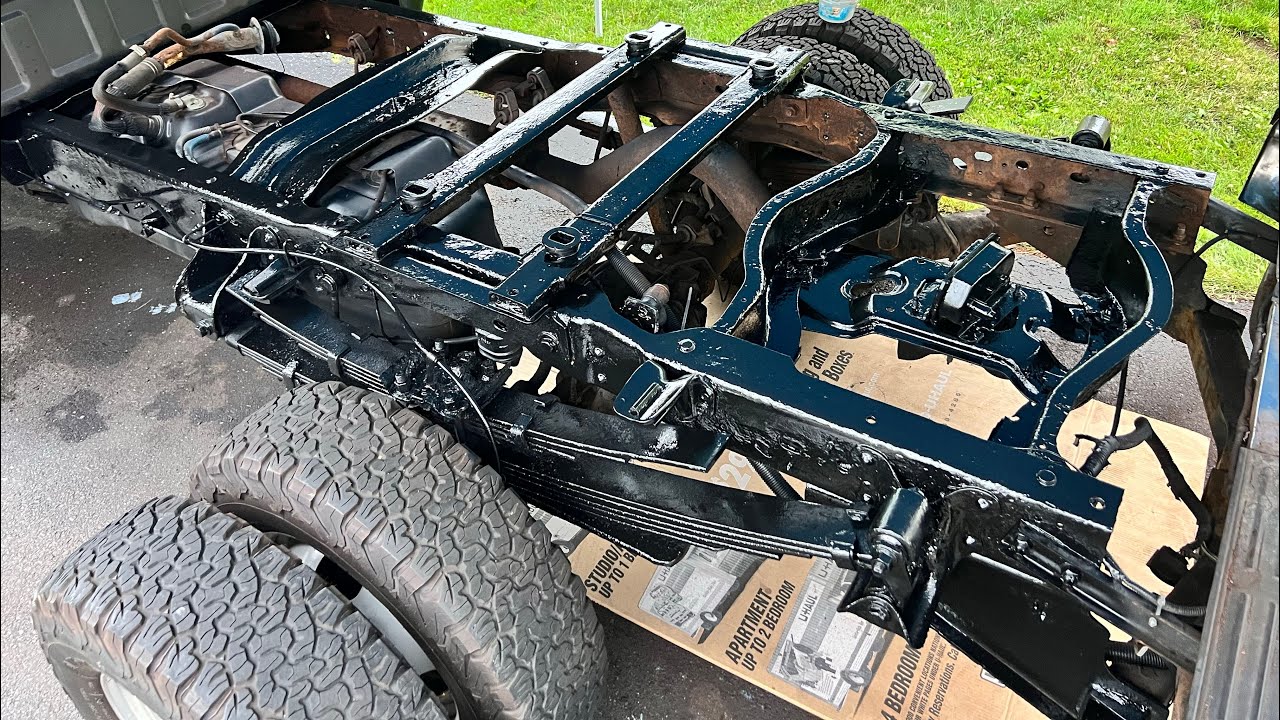 07 F-350 Frame Restoration Pt.1 - YouTube