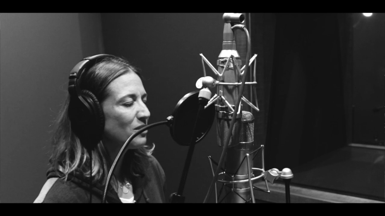 Girl Get On pt. 2/2 from Lisa St. Lou's Ain't No Good Man - YouTube