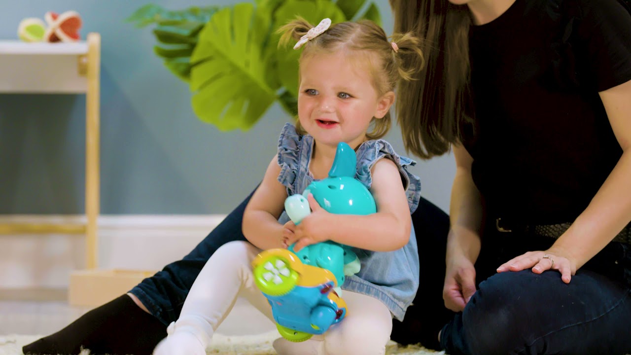 VTech Play & Chase Puppy - YouTube