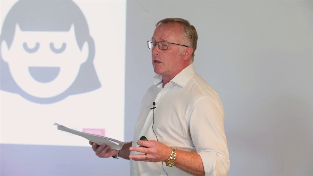 02_Lifeindata KE4 Colin Freeman - YouTube