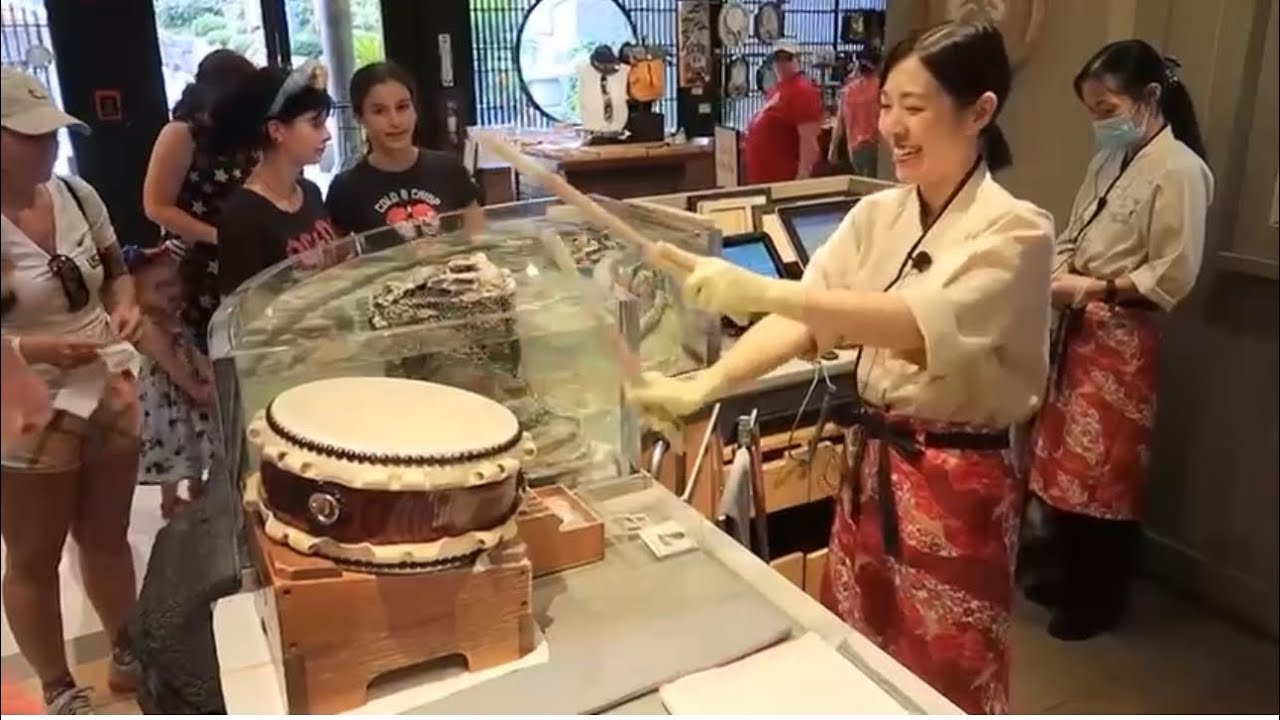 Epcot -Pick A Pearl At Japan Pavilion Disney World - YouTube
