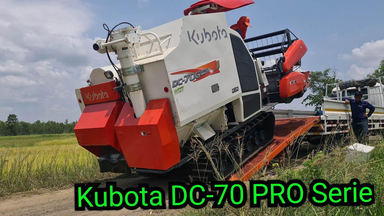 รถเกี่ยวข้าว 🌾 Kubota DC-70G PRO Series รุ่นใหม่ล่าสุด สุดจัด💥ขนาดไหน ...