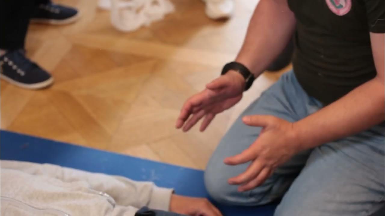 Мастер-классы по оказанию первой помощи. Ранение таза. - YouTube