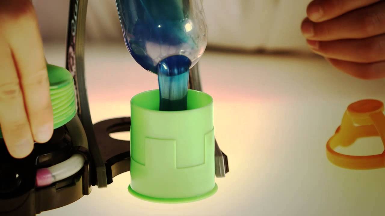 Dr Toxic Slime Lab | By Crown & Andrews / Goliath Games - YouTube