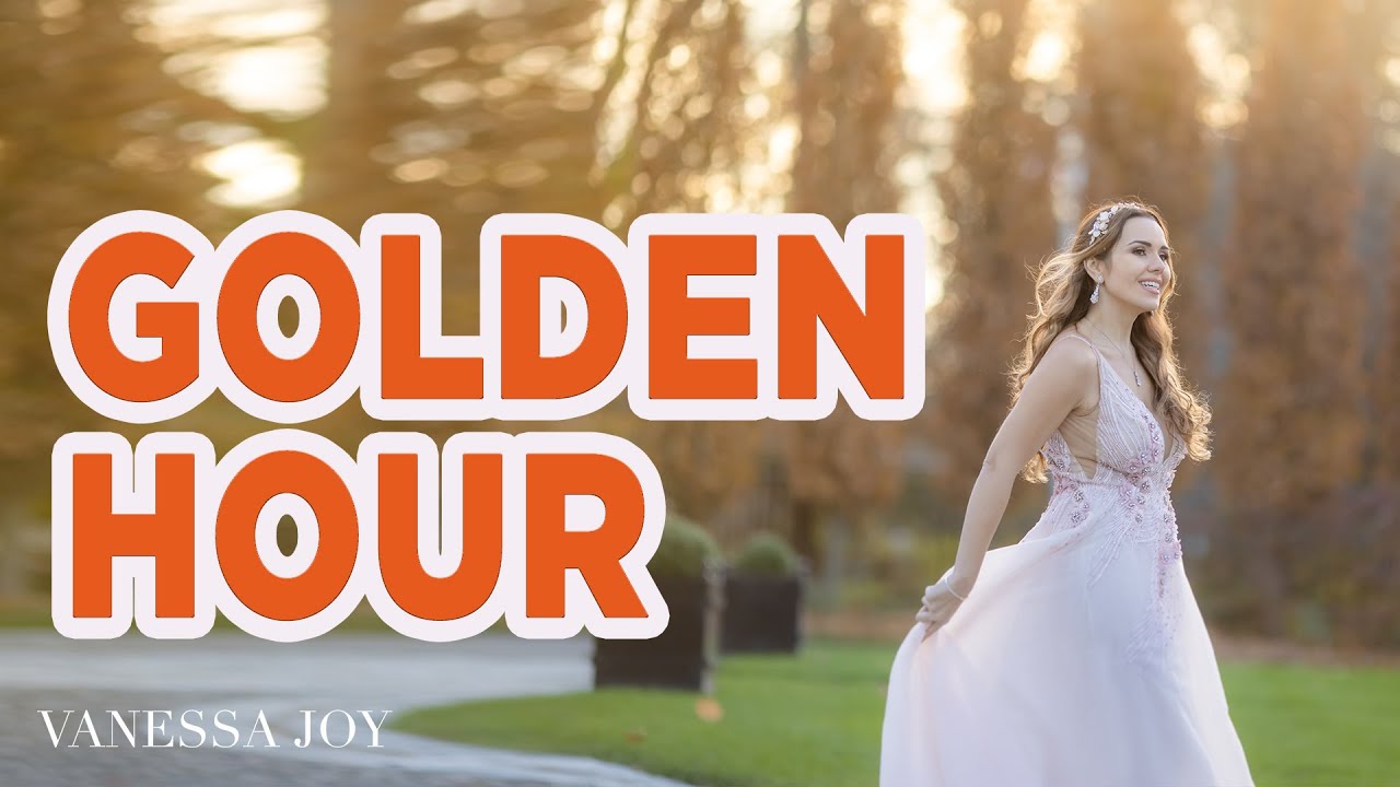 How to Shoot Golden Hour Portraits - YouTube