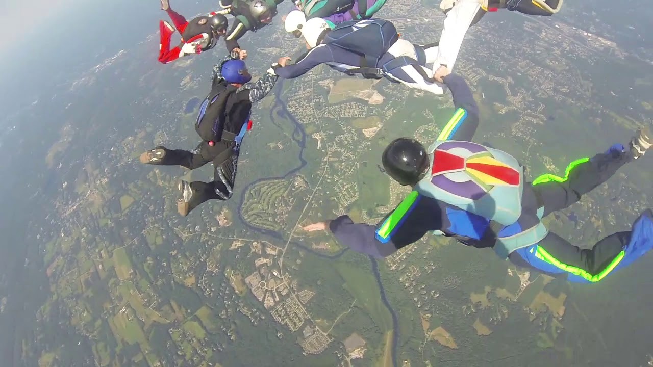 Boogie 2019 jump 01a - YouTube