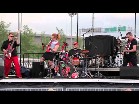 Red Delicious, Loessfest MASHUP 2015, Omaha, NE Cover Band - YouTube