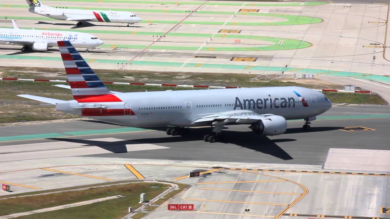 American B777 Position and Hold - YouTube