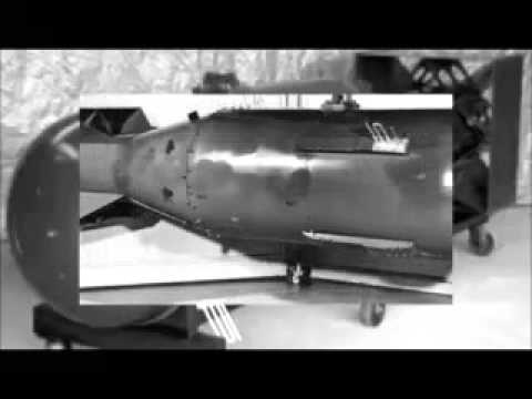 Enola Gay (subtitulado en Inglés y Español)