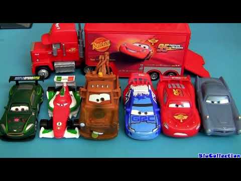 Disney Cars Quick Changers Deluxe Mack Transporter Review