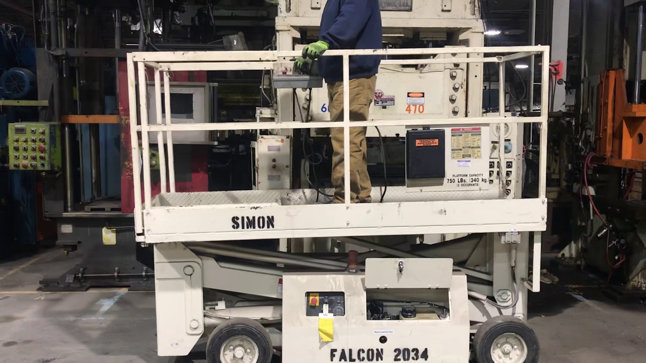 Simon manlift. - YouTube