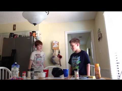 Smoothie challenge with mario 100 - YouTube