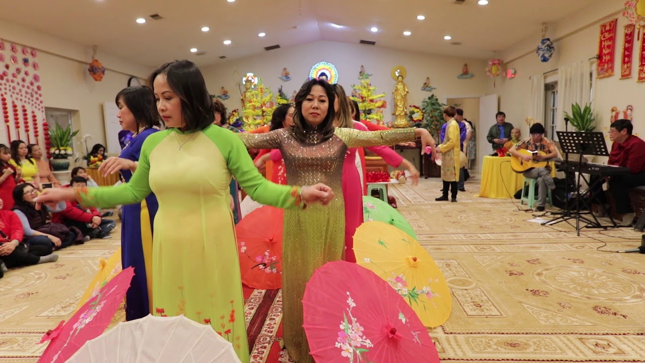 Chut hinh anh Tet Canh Ty chua Bao Lam Westchester Ohio 2020 - YouTube