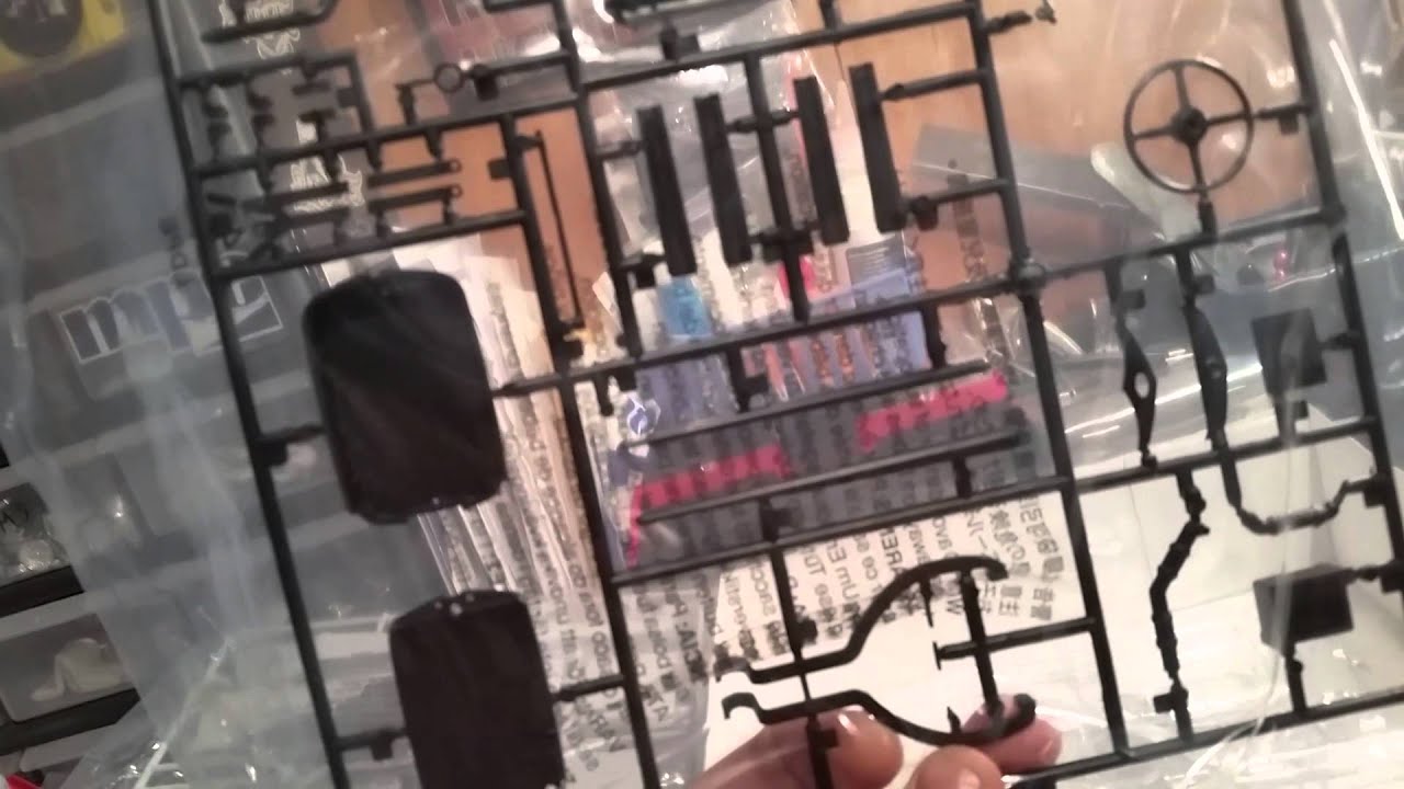 Open box review of my new kit - YouTube