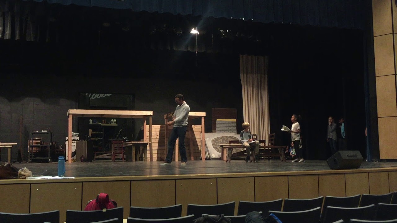 Oliver - Act I, Scene 5 Before Consider Yourself - YouTube