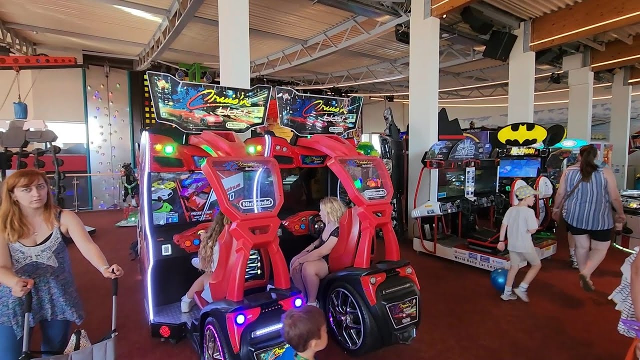 Video Game Arcade Tours - Skegness Pier Arcade (Skegness, UK) 🇬🇧 - YouTube