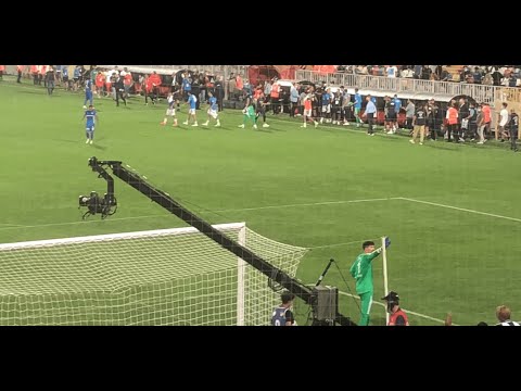 Altay taraftarlarından saygısızca, kaleci Altay Bayındır'a Küfürler !!! | ALTAY-FENERBAHÇE TRİBÜN